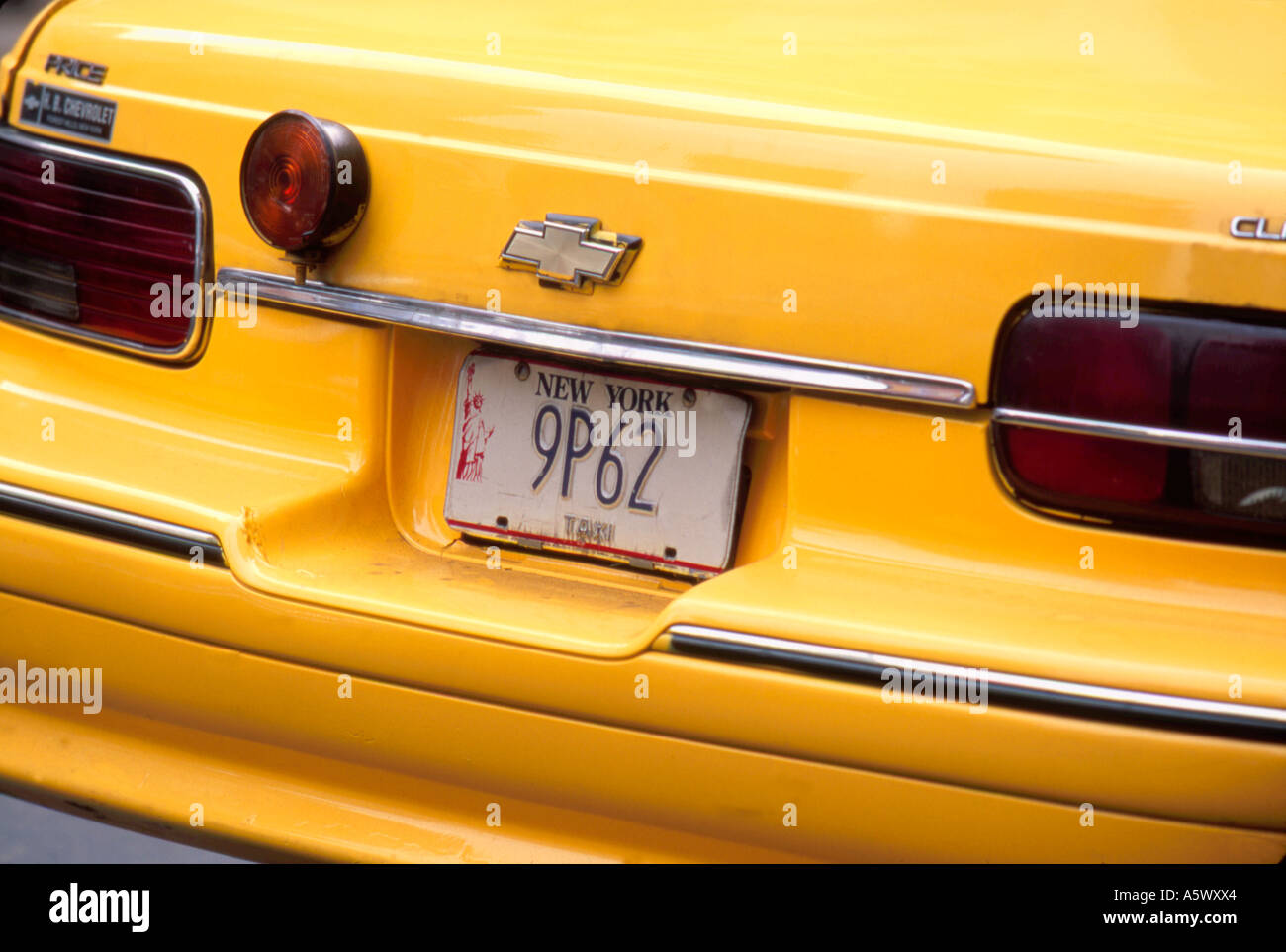 Taxi License Plate Yellow Cab Stockfotos und -bilder Kaufen - Alamy