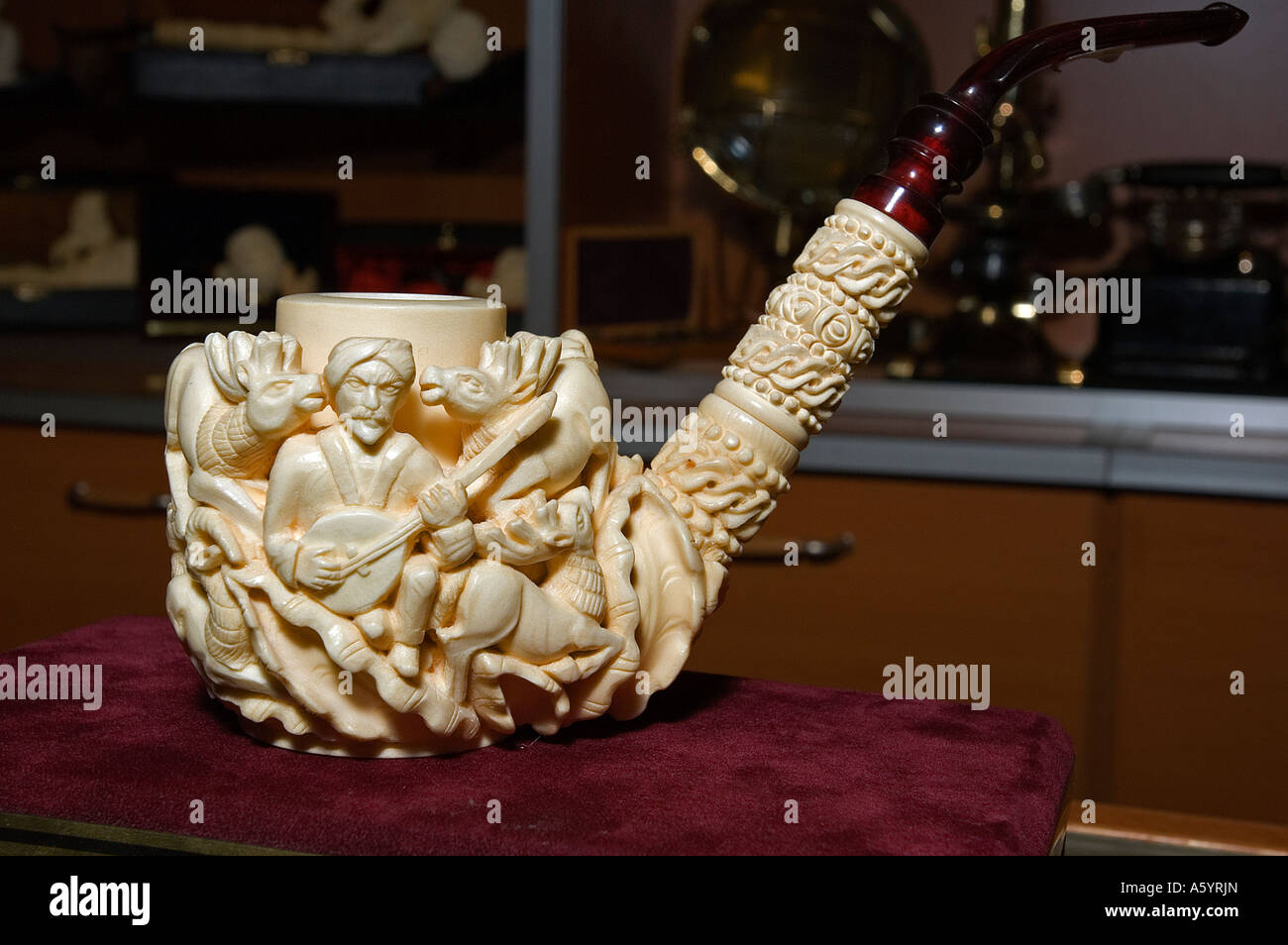 Meerschaum Pipe Stockfotos und -bilder Kaufen - Alamy