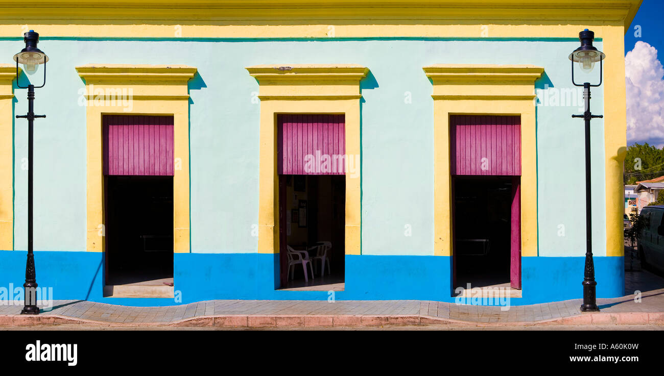 Bar in ponce -Fotos und -Bildmaterial in hoher Auflösung – Alamy