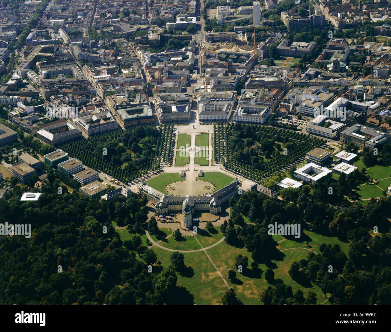 Karlsruhe, schloss luftbild -Fotos und -Bildmaterial in hoher Auflösung ...