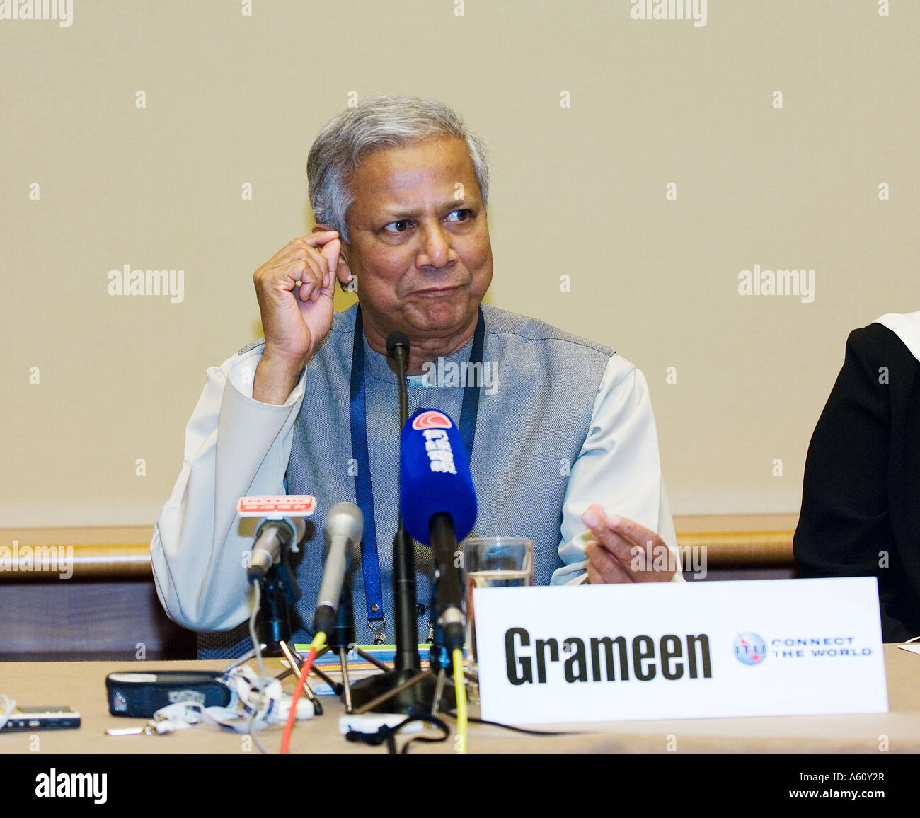 Professor Muhammad Yunus Nobel Prize Winner Nobelpreisträger und ...