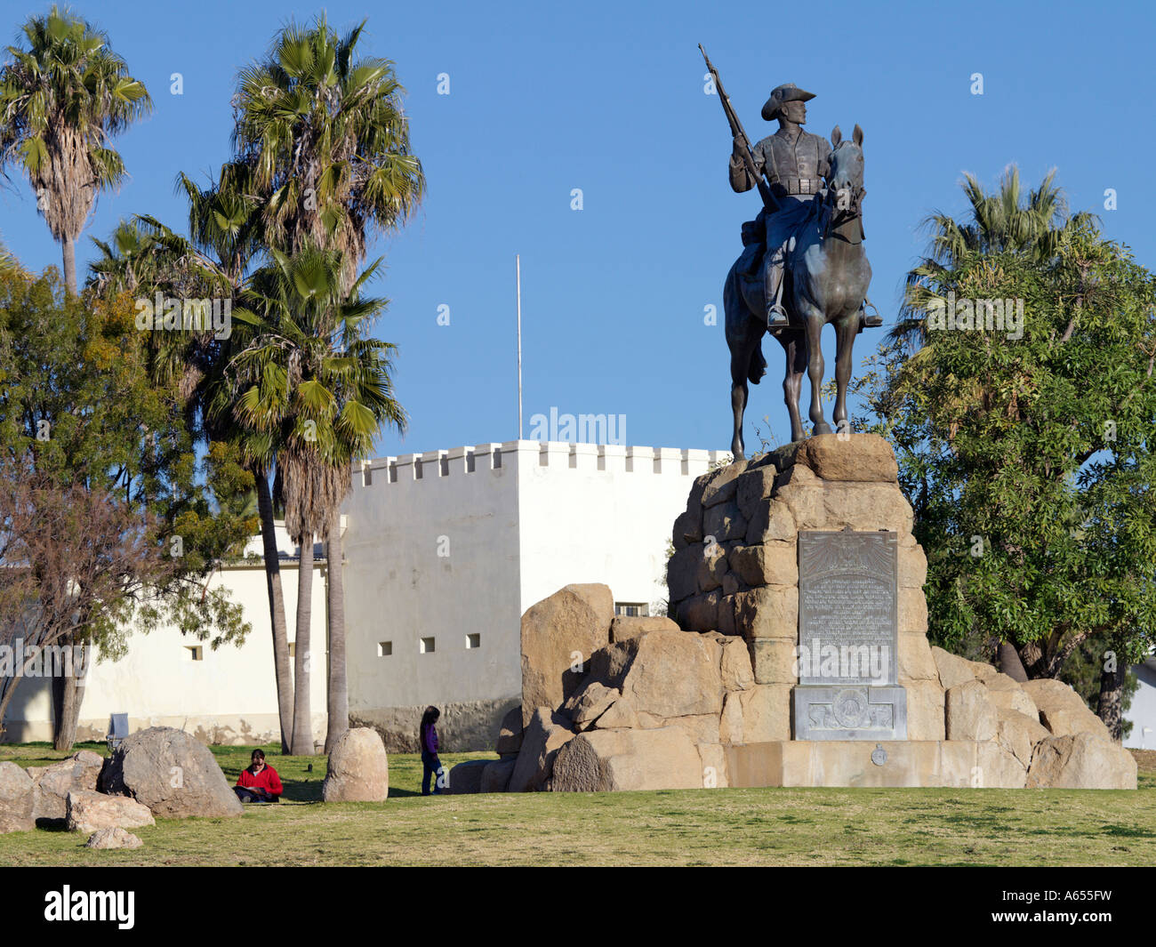 Monument Namibia Statue Windhoek Stockfotos und -bilder Kaufen - Alamy