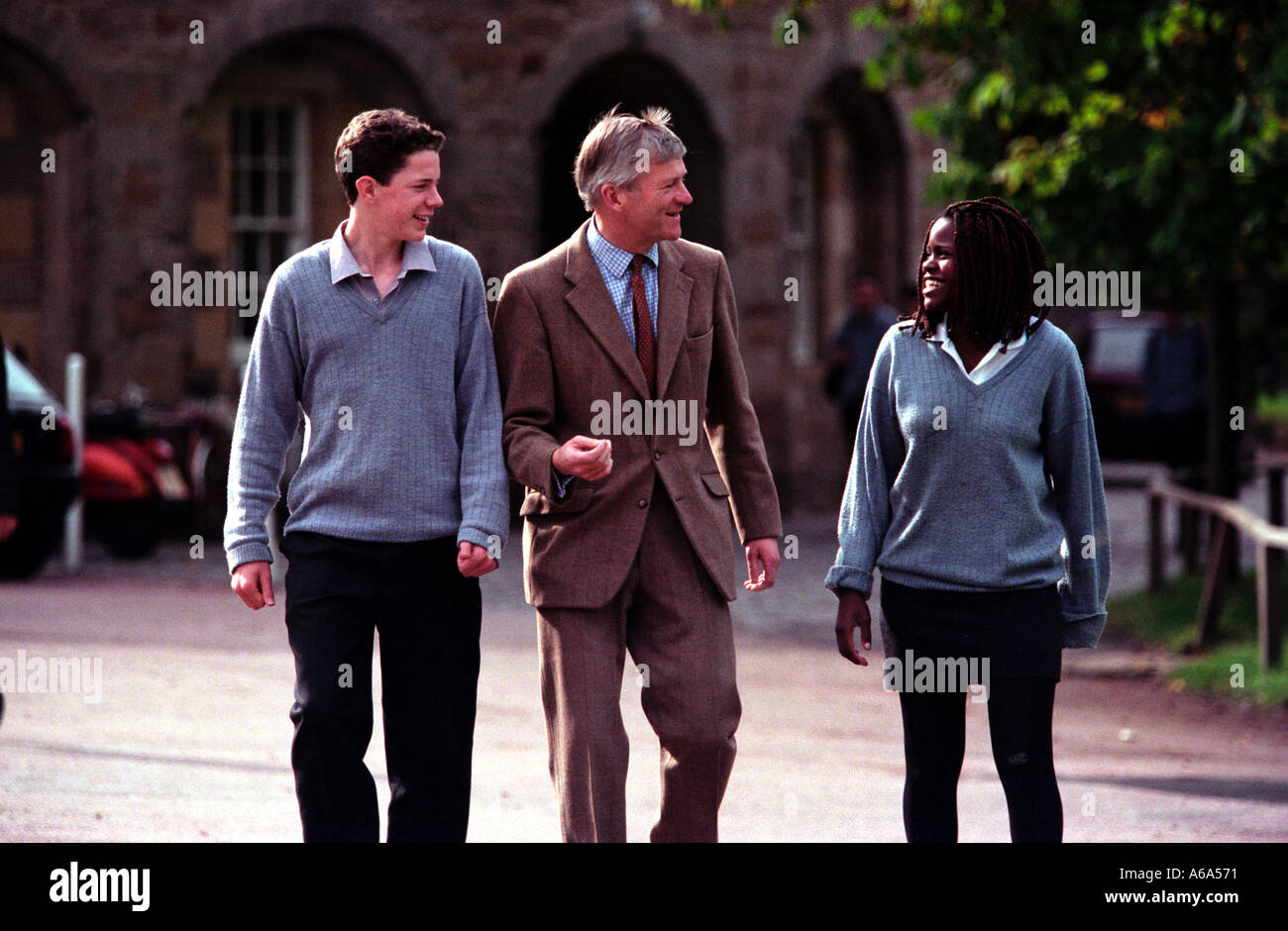 The headmaster of gordonstoun school -Fotos und -Bildmaterial in hoher ...