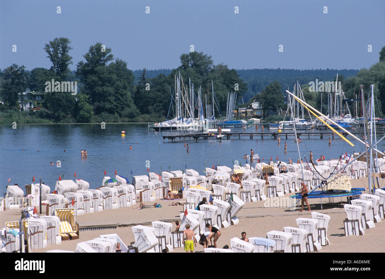 Strandbad wannsee berlin -Fotos und -Bildmaterial in hoher Auflösung ...