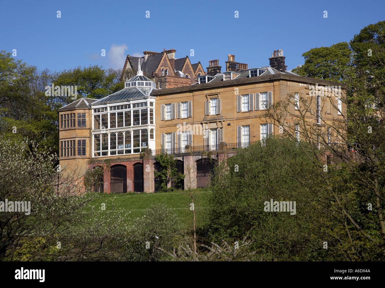 Viktorianische villa -Fotos und -Bildmaterial in hoher Auflösung – Alamy