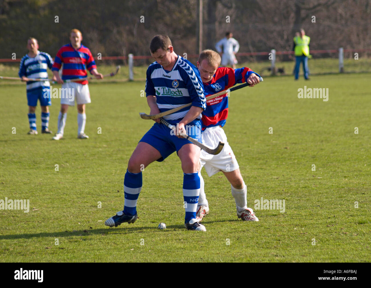 Shinty caman game scotland -Fotos und -Bildmaterial in hoher Auflösung ...