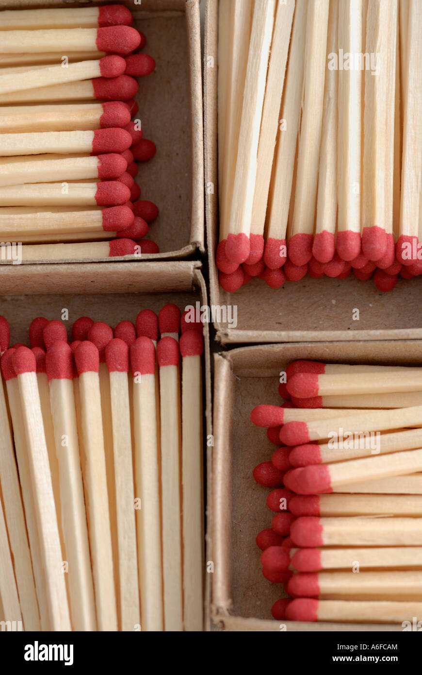 Phosphorus match -Fotos und -Bildmaterial in hoher Auflösung – Alamy