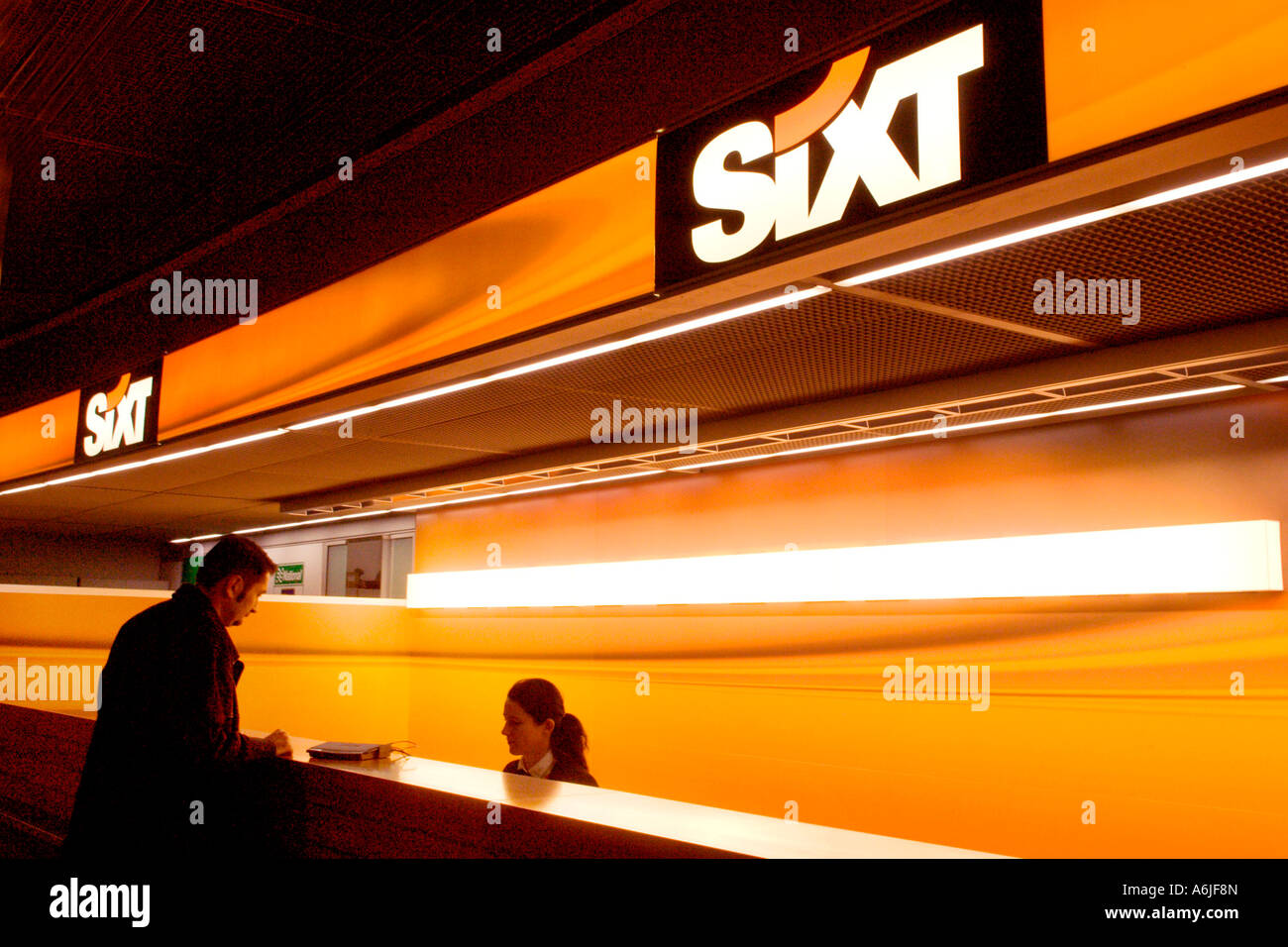 Logo sixt -Fotos und -Bildmaterial in hoher Auflösung - Seite 2 - Alamy