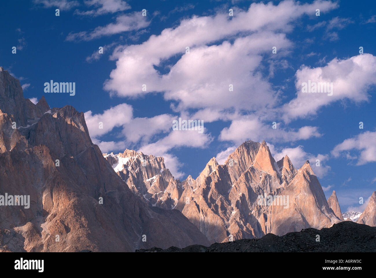 Asien, Pakistan, Baltoro Muztagh Range, Grand Kathedrale ...