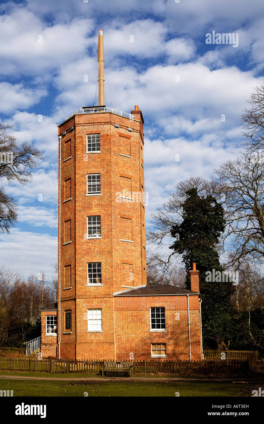 Chatley Heide-Turms. Alte Gasse, Ockham, Elmbridge, Surrey, England, UK ...