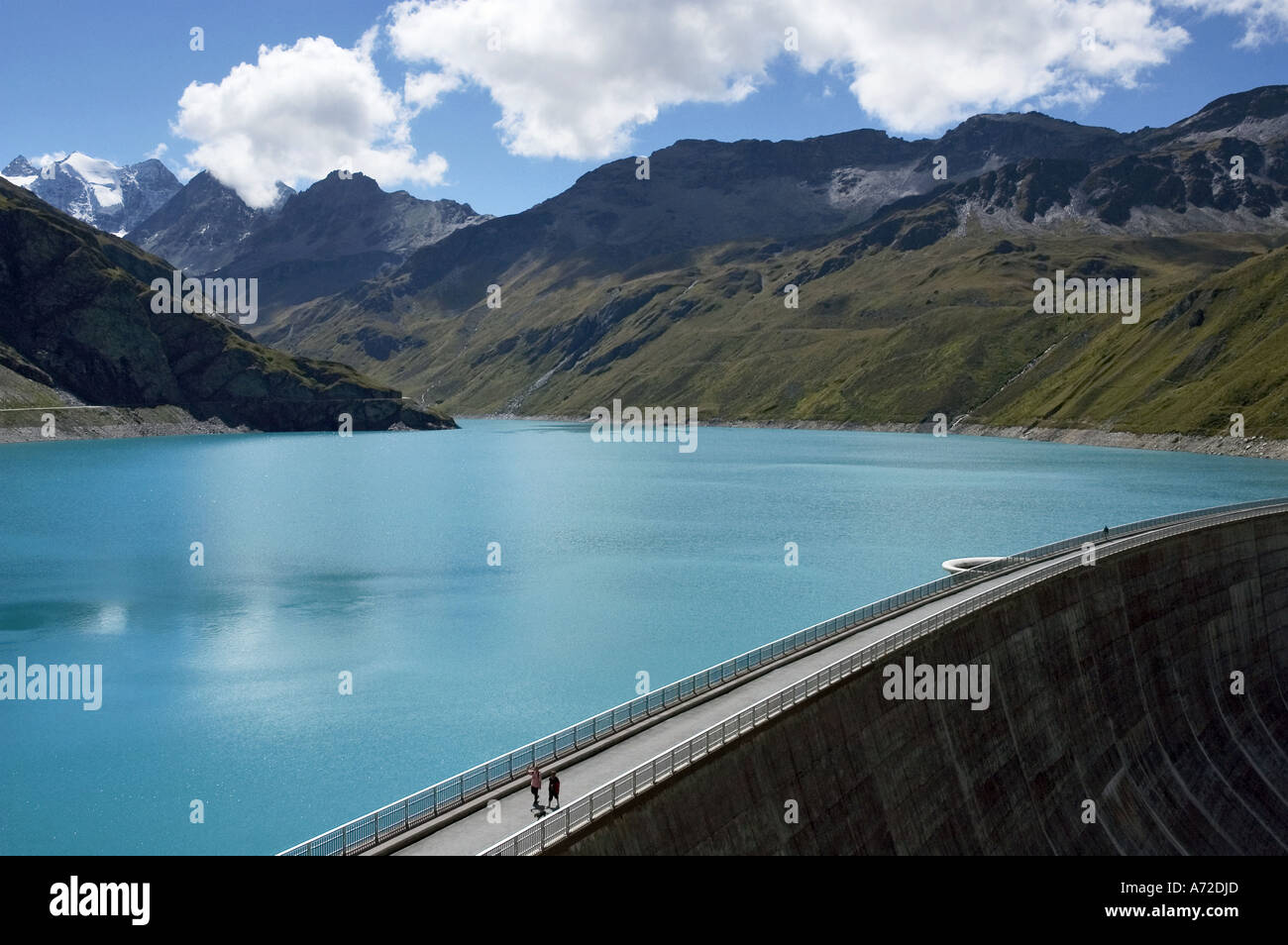 Moiry dam -Fotos und -Bildmaterial in hoher Auflösung – Alamy