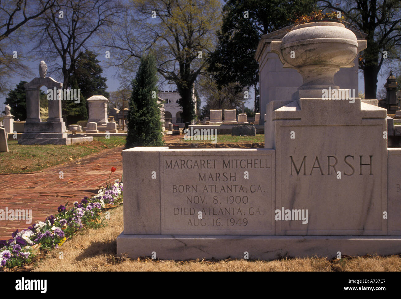 Historischer atlanta friedhof -Fotos und -Bildmaterial in hoher ...