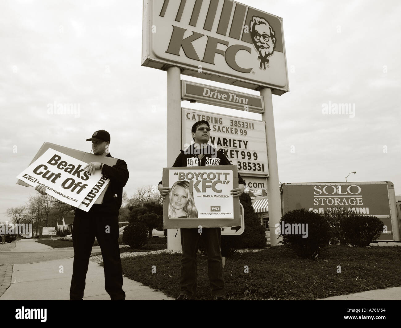 Peta kfc protest -Fotos und -Bildmaterial in hoher Auflösung – Alamy