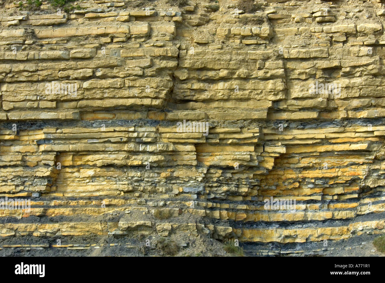 Geschichteter kalkstein und schiefer -Fotos und -Bildmaterial in hoher ...