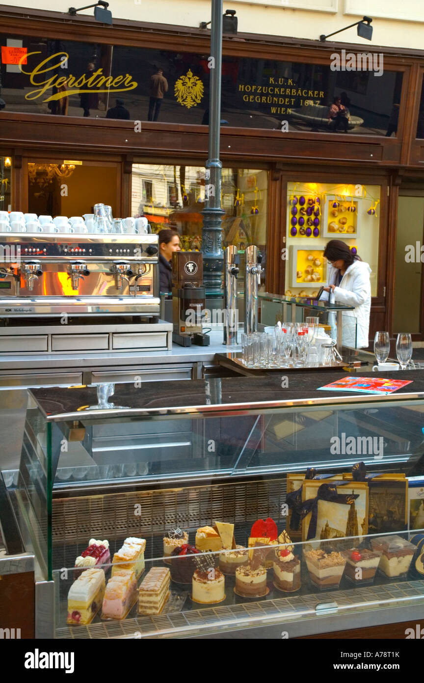 Wien café gerstner -Fotos und -Bildmaterial in hoher Auflösung – Alamy