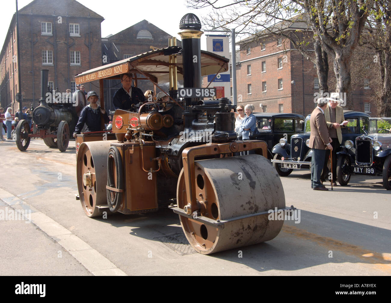 Steam road -Fotos und -Bildmaterial in hoher Auflösung – Alamy