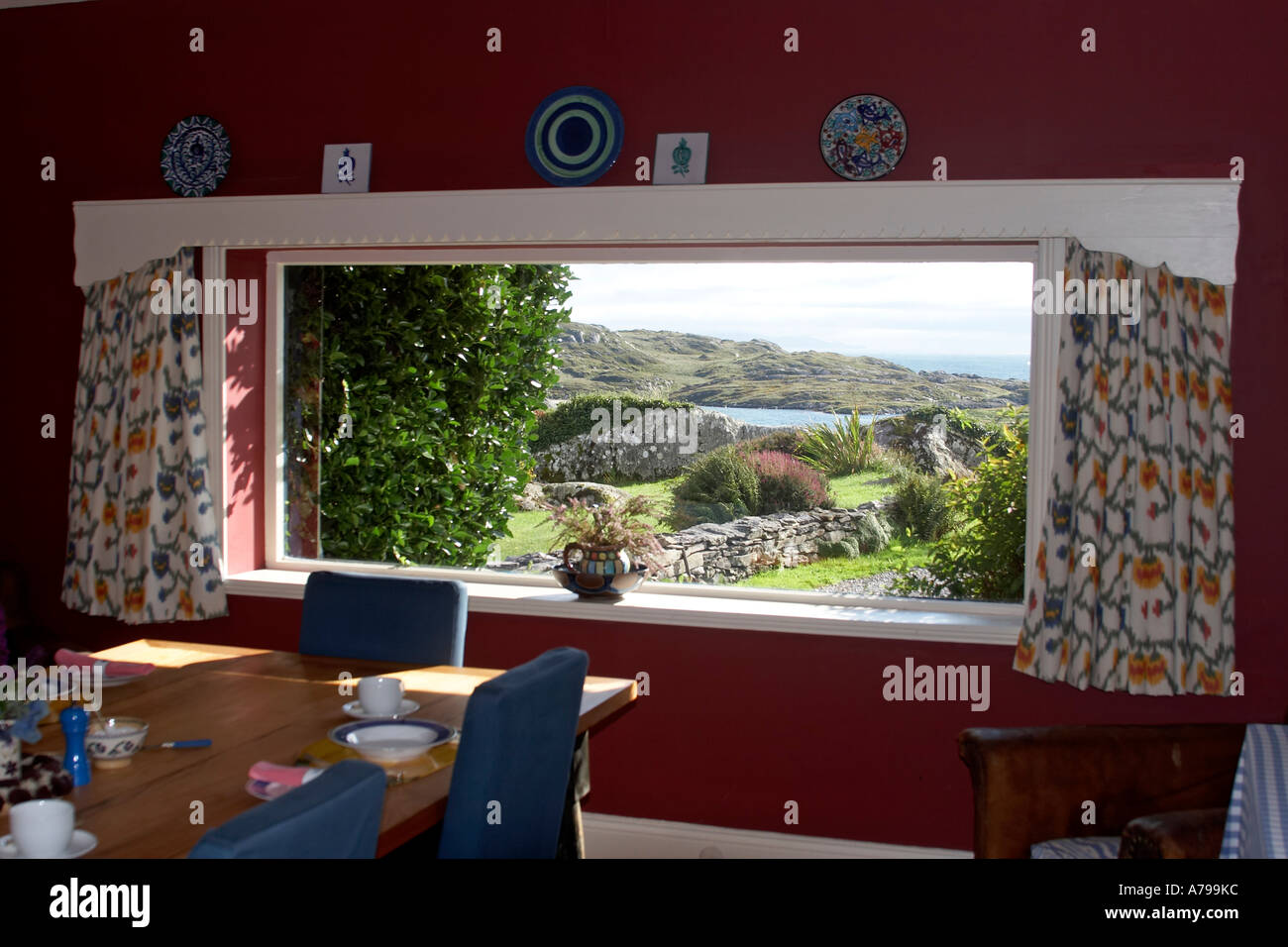 Traditional cottage interior ireland -Fotos und -Bildmaterial in hoher ...