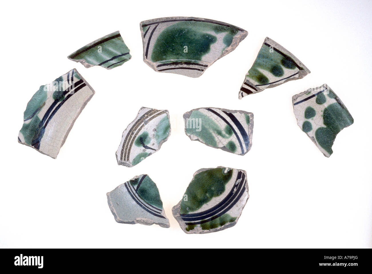 Scherbe majolika -Fotos und -Bildmaterial in hoher Auflösung – Alamy