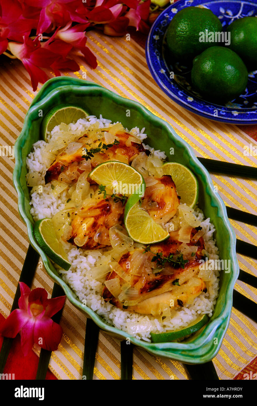 Yassa de poulet -Fotos und -Bildmaterial in hoher Auflösung – Alamy