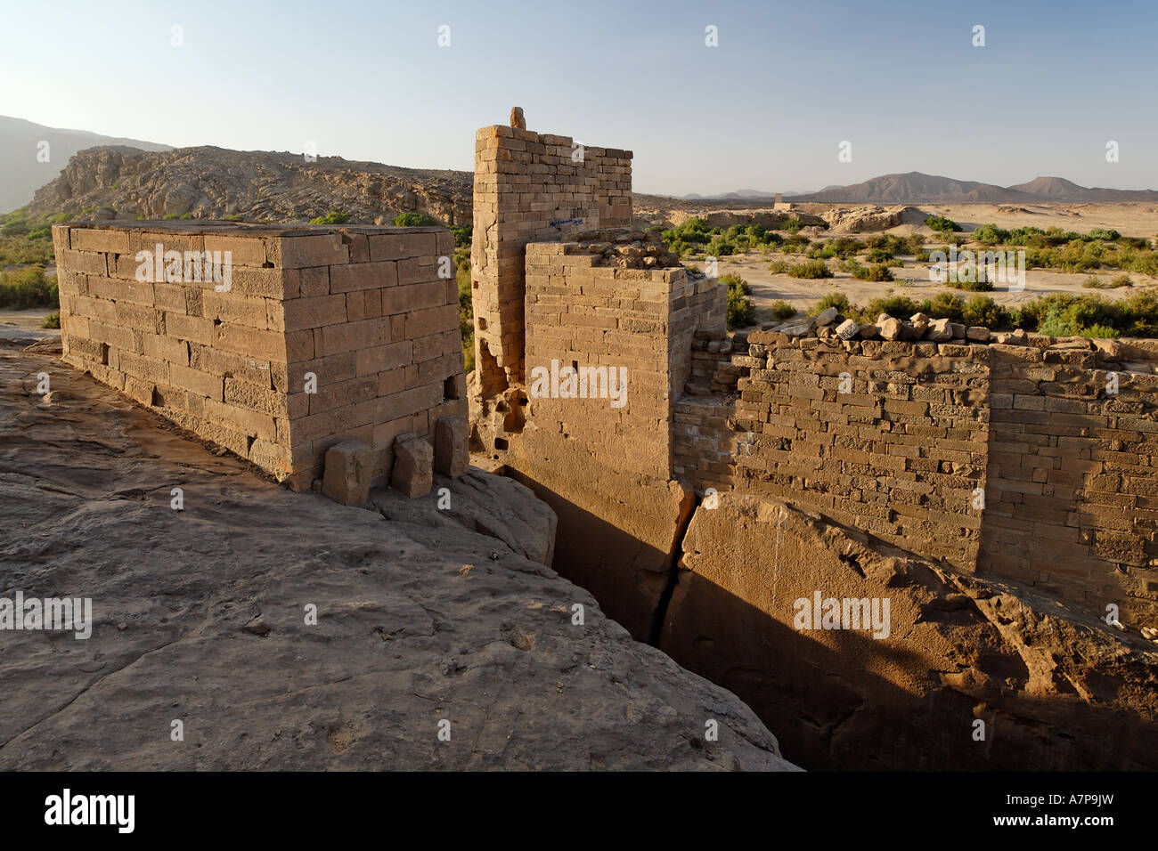 Marib dam -Fotos und -Bildmaterial in hoher Auflösung – Alamy
