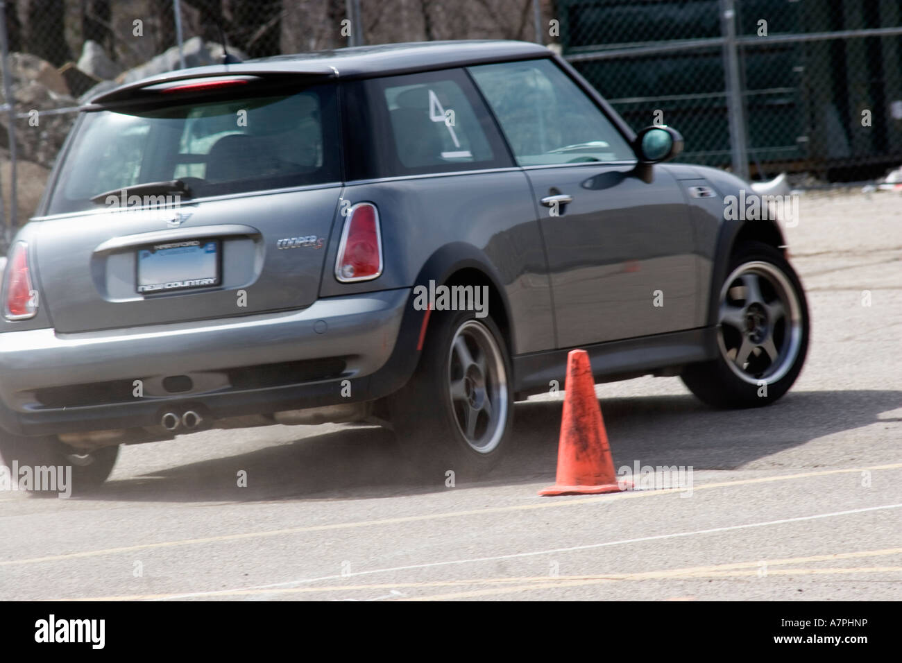 Mini cooper ii -Fotos und -Bildmaterial in hoher Auflösung – Alamy
