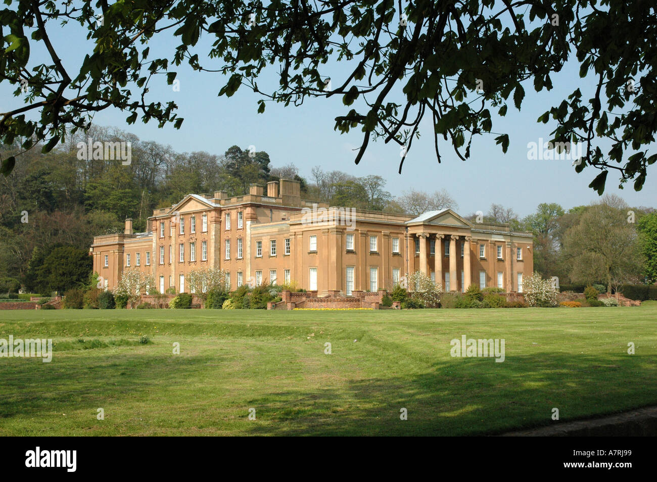 Himley hall park -Fotos und -Bildmaterial in hoher Auflösung – Alamy