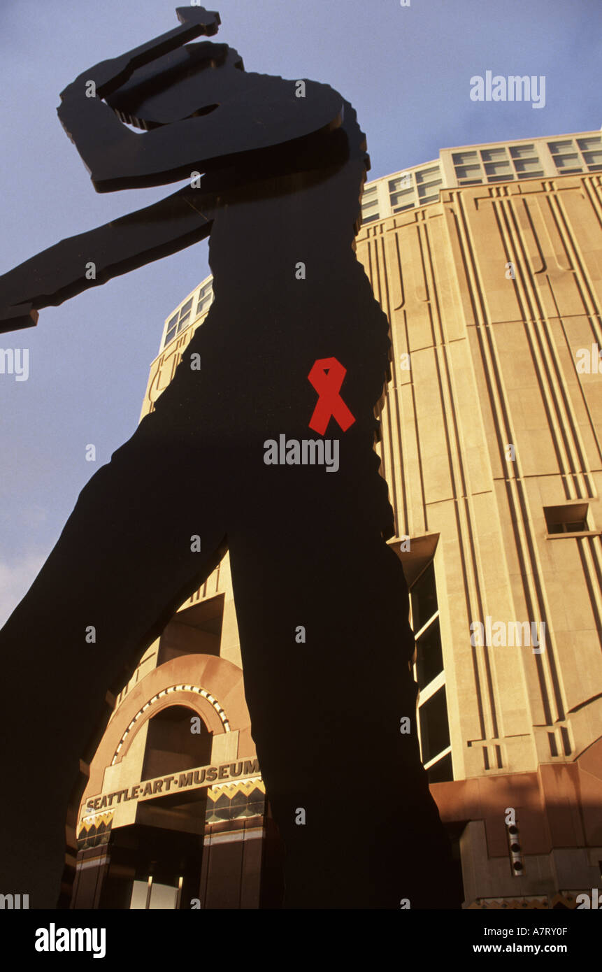 Statue Of Hammering Man Stockfotos & Statue Of Hammering Man Bilder - Alamy