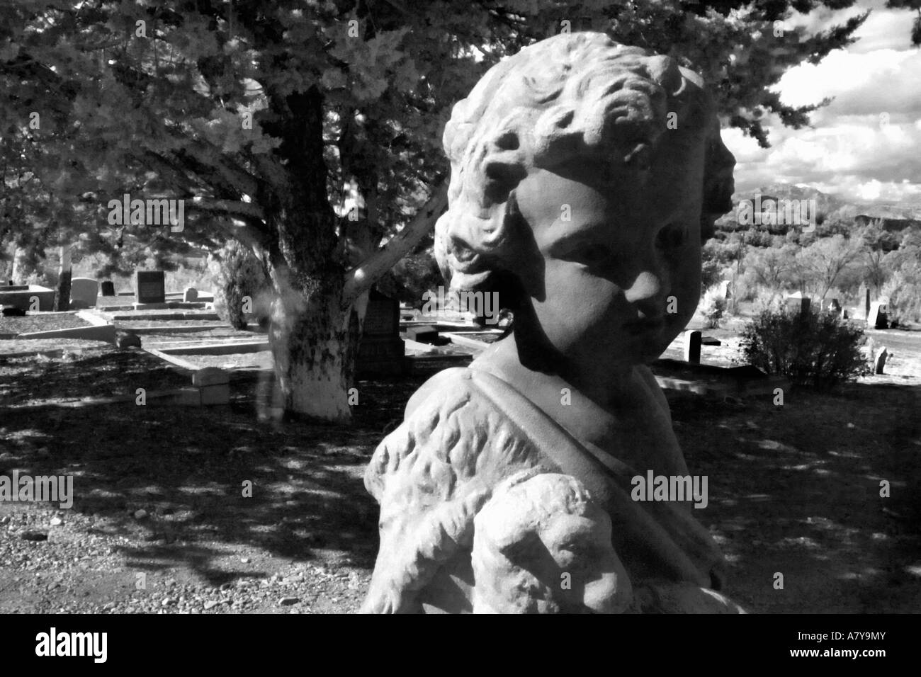 Surrealistic spirit -Fotos und -Bildmaterial in hoher Auflösung – Alamy