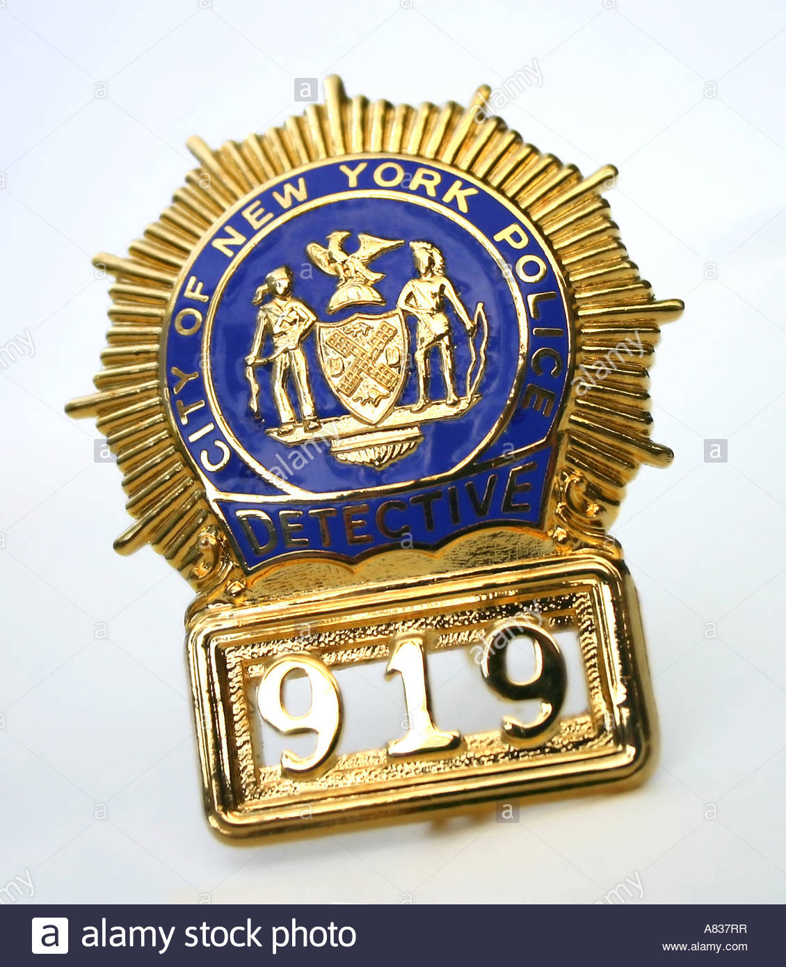 Nypd Police Badge Stockfotos & Nypd Police Badge Bilder - Alamy