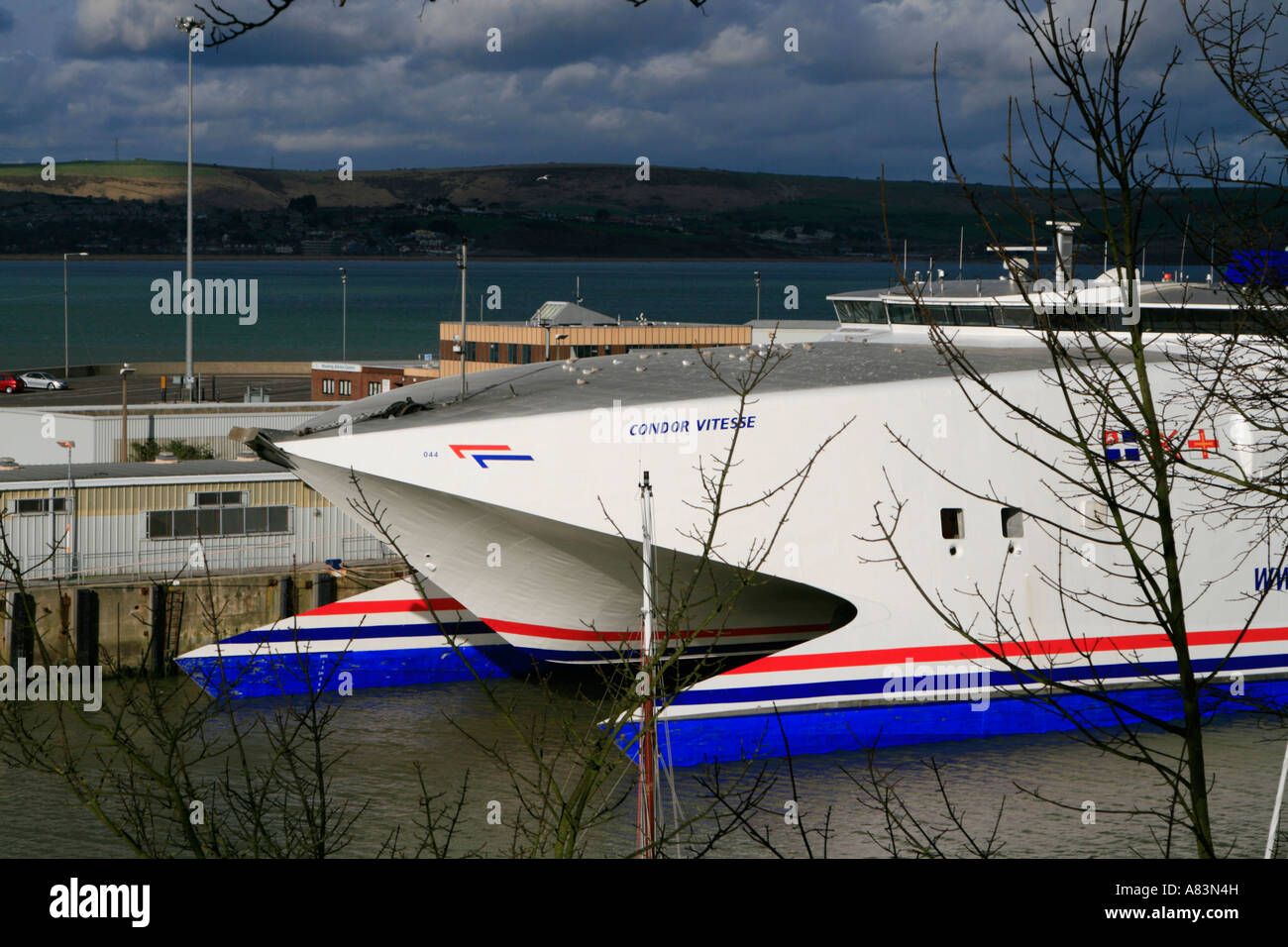Catamaran ferry condor ferries -Fotos und -Bildmaterial in hoher ...