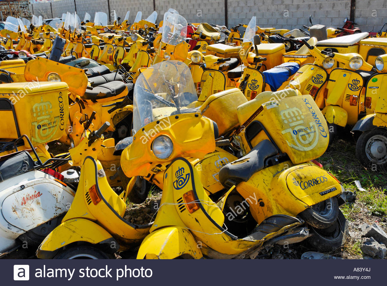 Motorcycle Scrapyard Stockfotos und -bilder Kaufen - Alamy
