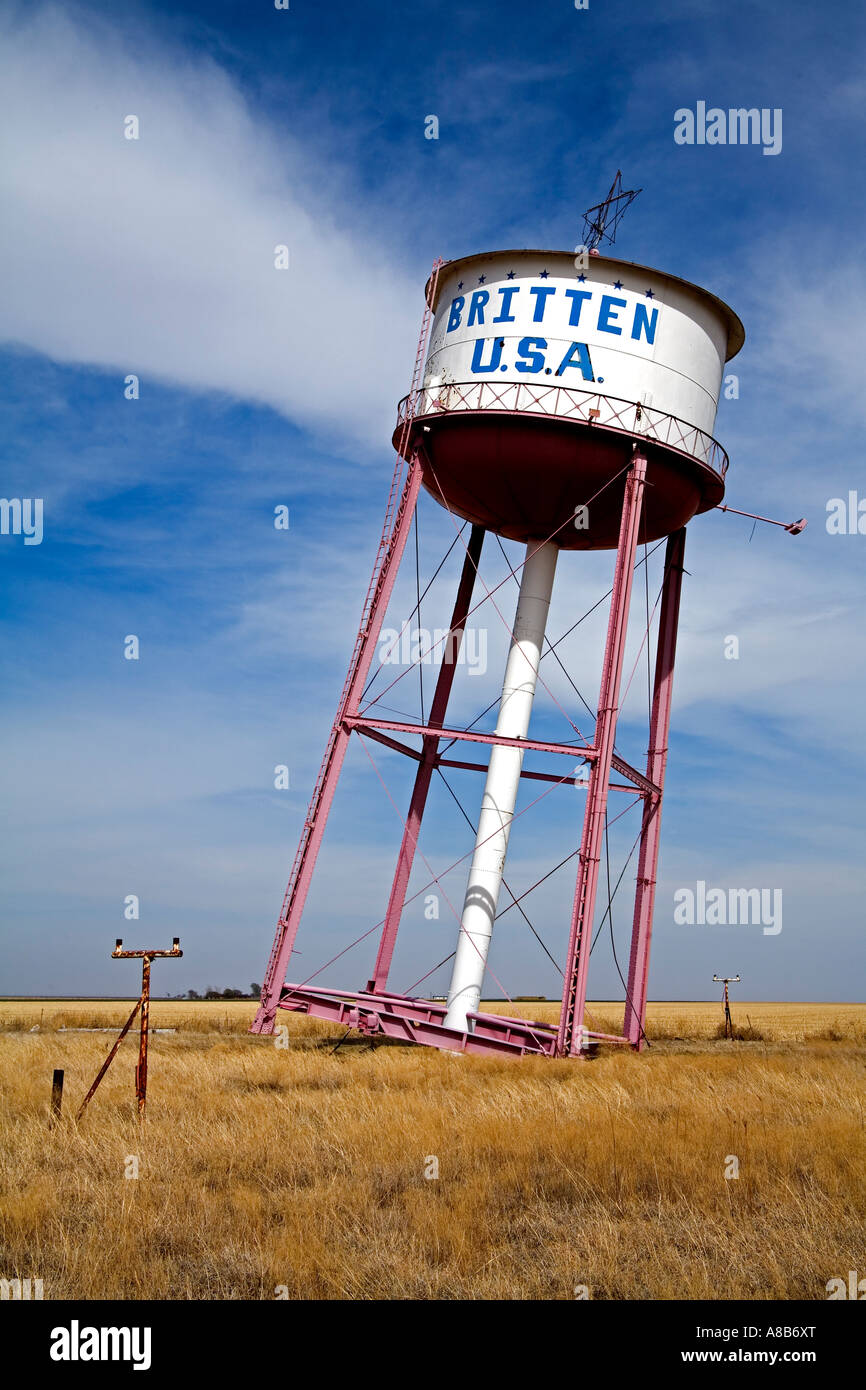 Schiefer Turm von Texas historische Route 66 Wahrzeichen Bräutigam Texas USA Stockfotografie - Alamy