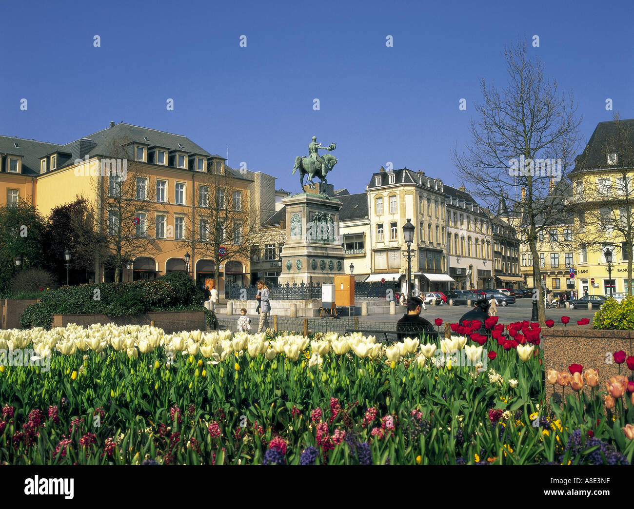 Luxembourg city place guillaume ii -Fotos und -Bildmaterial in hoher ...