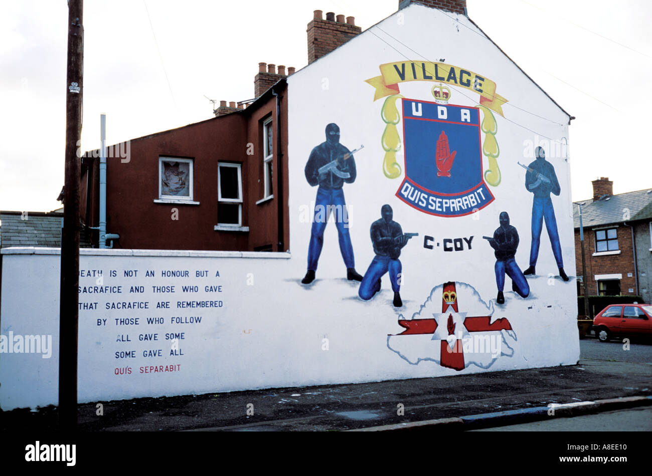 Mural belfast ira -Fotos und -Bildmaterial in hoher Auflösung - Seite 2 ...