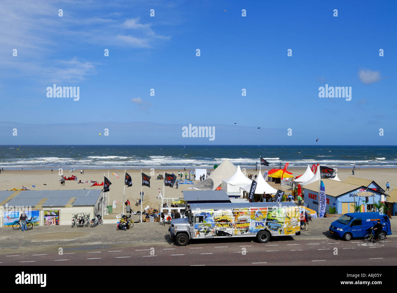 Wave Surf contest Scheveningen Strand 2006 O Neill Übersicht vom Strand ...