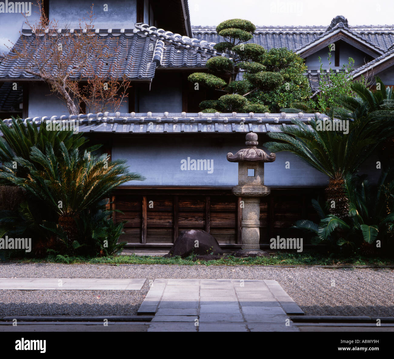 Hosokawa clan residenz -Fotos und -Bildmaterial in hoher Auflösung – Alamy