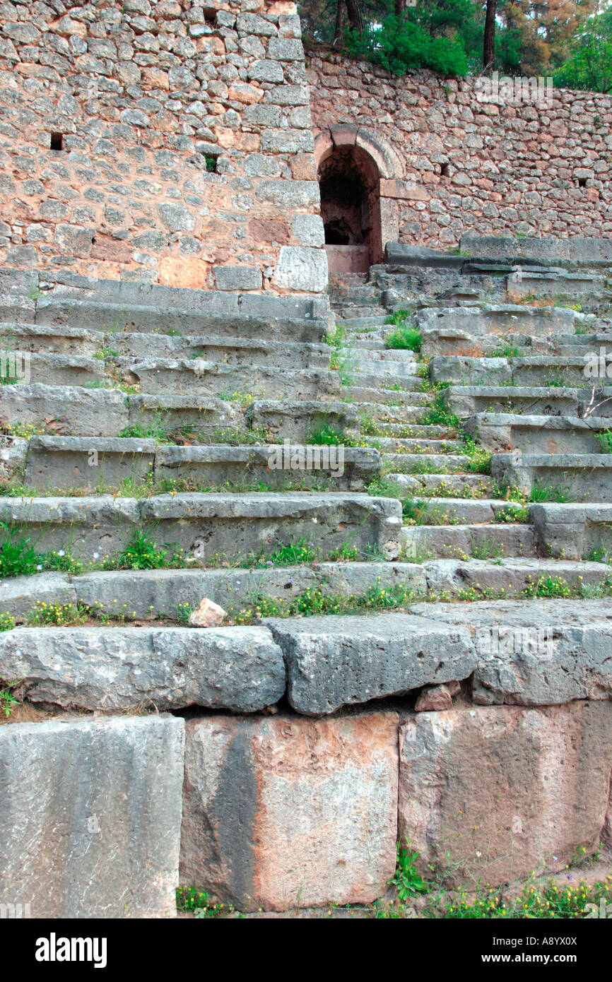 Stadion in delphi -Fotos und -Bildmaterial in hoher Auflösung – Alamy