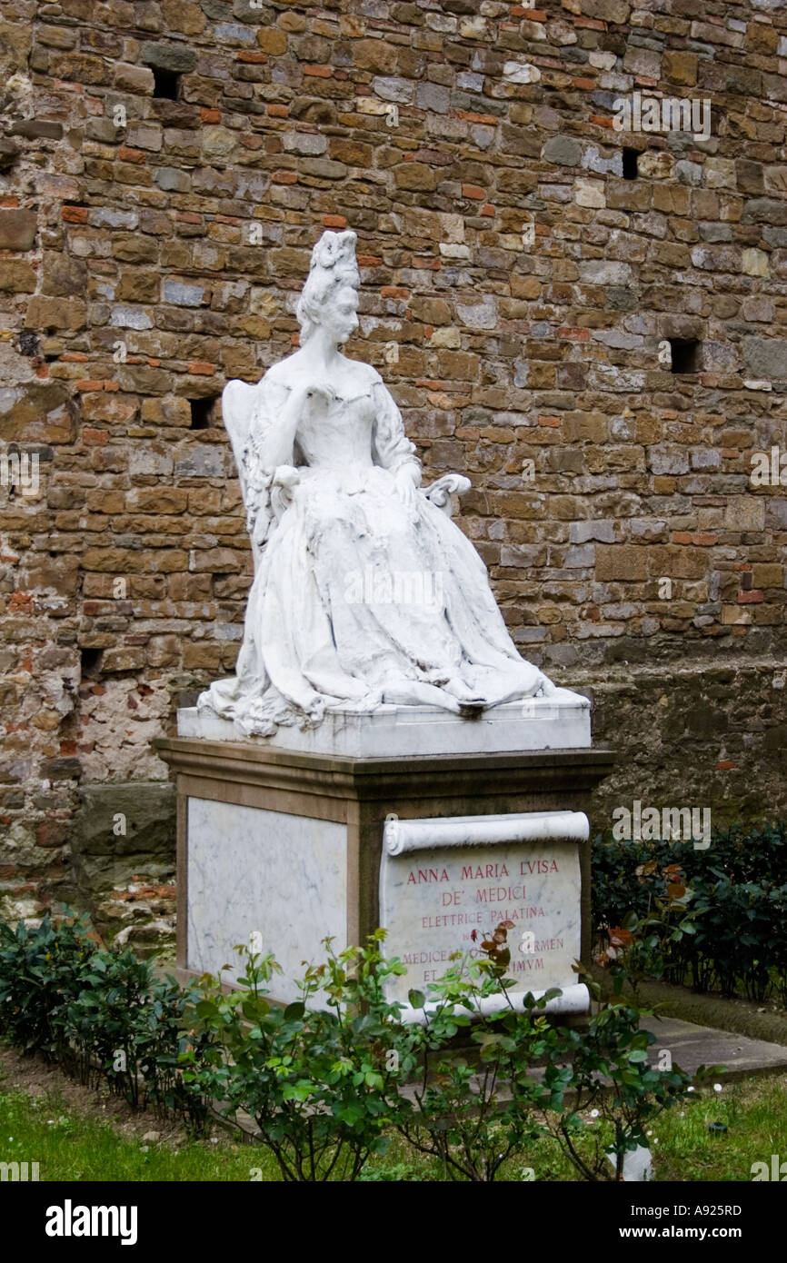 Statue von Anna Maria Luisa de' Medici, Kurfürstin Palatin, wer der ...
