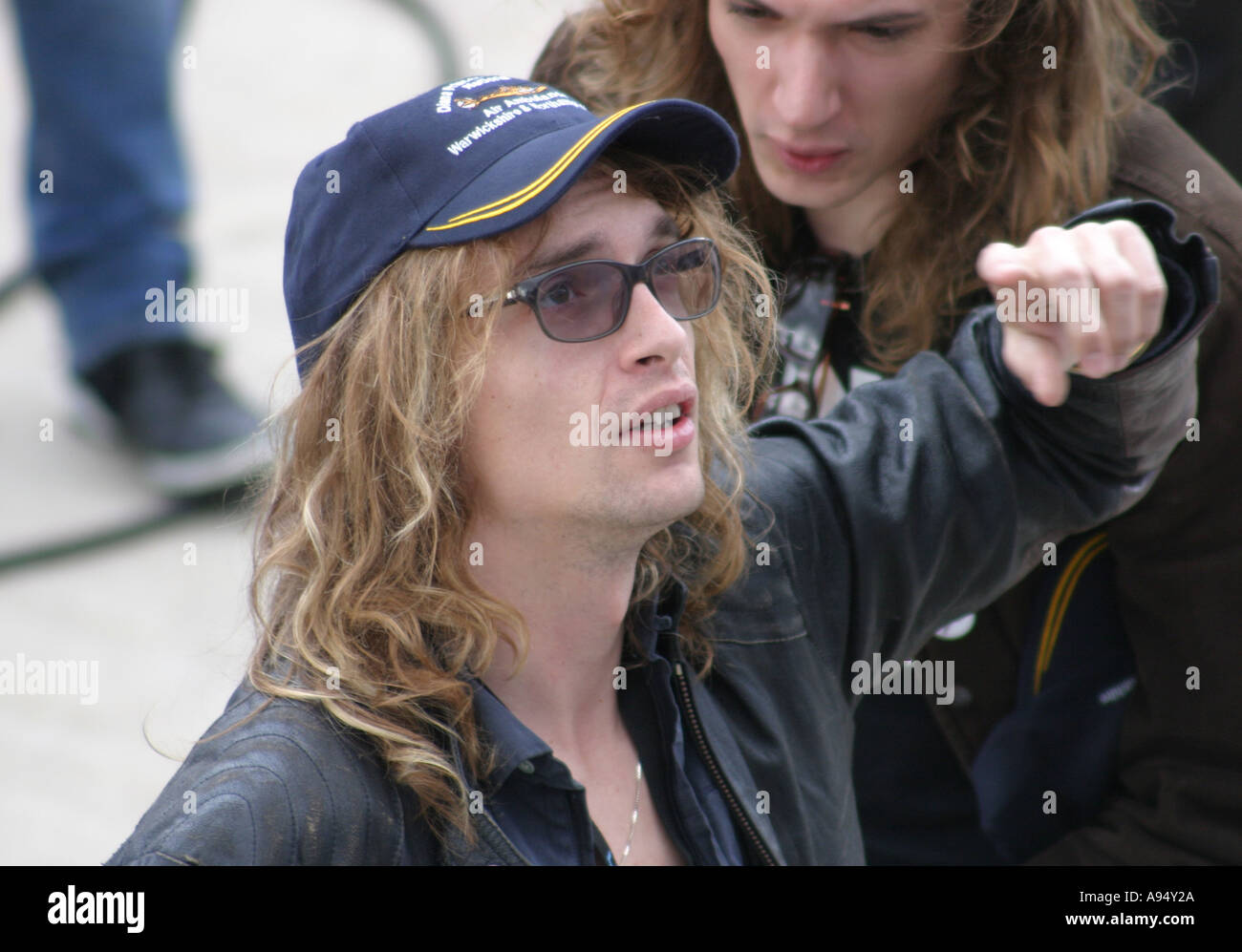 Justin Hawkins Sänger und Gitarrist mit The Darkness Stockfotografie ...