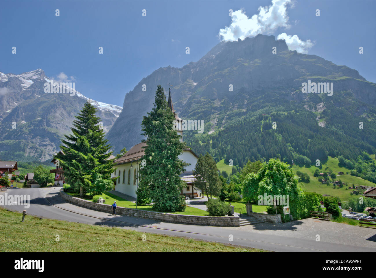 Kirche grindelwald -Fotos und -Bildmaterial in hoher Auflösung – Alamy
