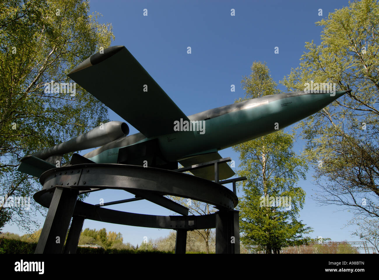 Nazi wunderwaffe -Fotos und -Bildmaterial in hoher Auflösung – Alamy