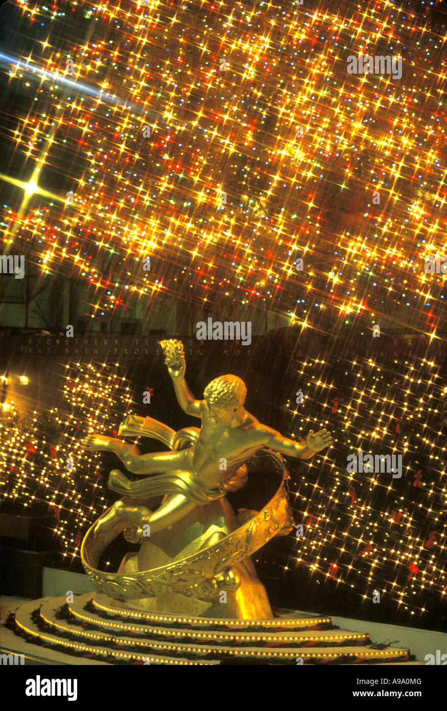 WEIHNACHTSBAUM LEUCHTET (© PAUL MANSHIP 1939) PROMETHEUS ROCKEFELLER ...