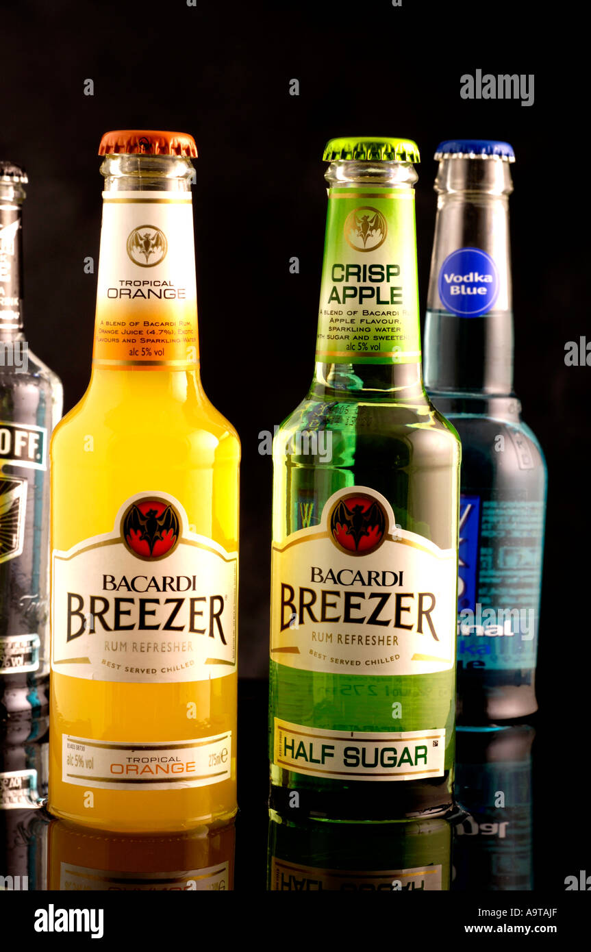 Vodka alcopop smirnoff ice -Fotos und -Bildmaterial in hoher Auflösung ...