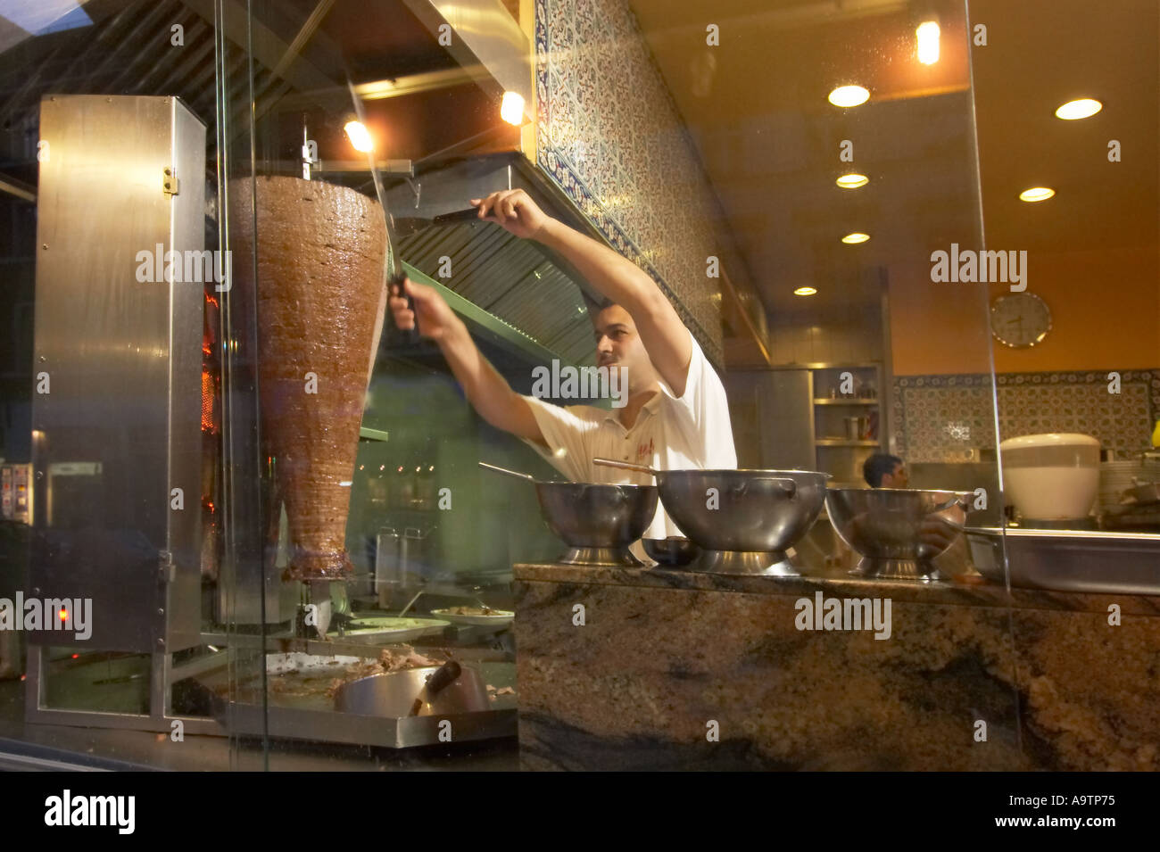 Berlin türkisches essen -Fotos und -Bildmaterial in hoher Auflösung – Alamy