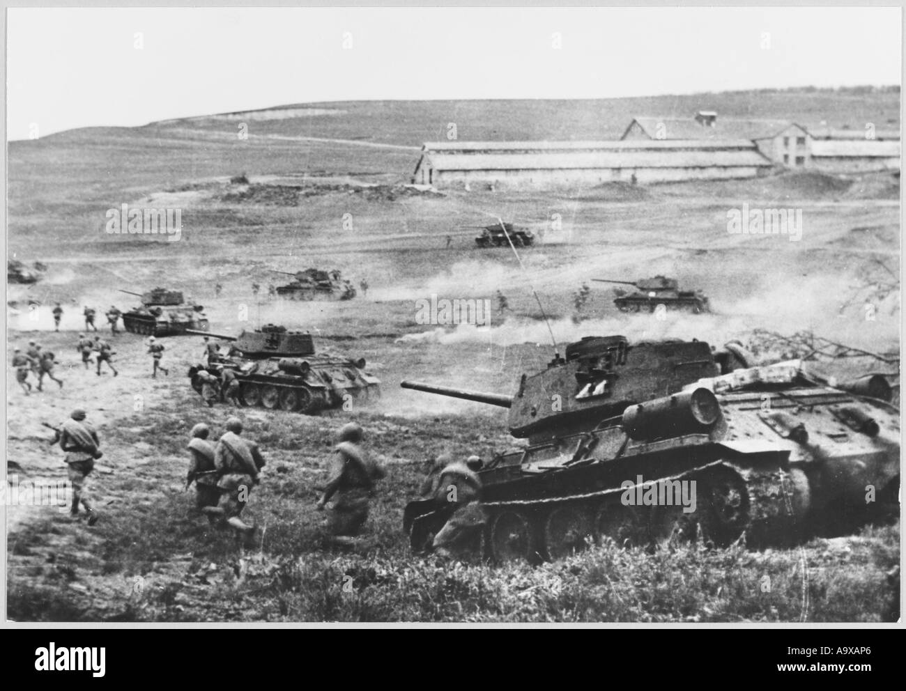 Soviet tanks -Fotos und -Bildmaterial in hoher Auflösung – Alamy