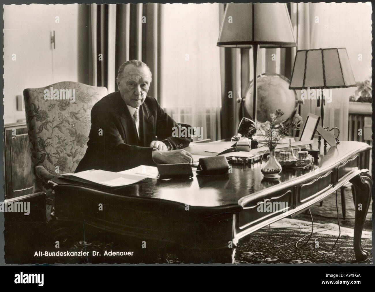 Konrad adenauer -Fotos und -Bildmaterial in hoher Auflösung – Alamy
