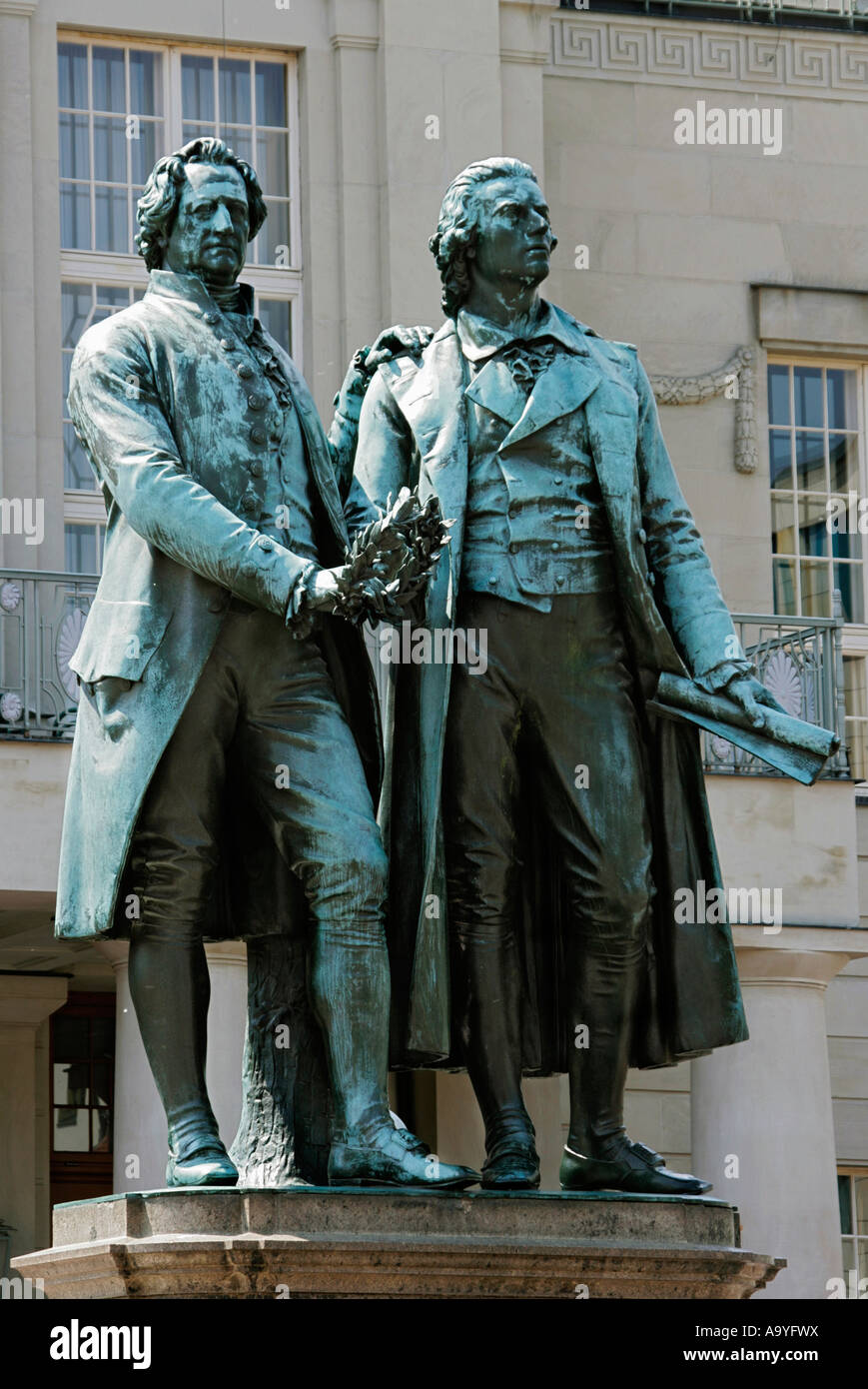 Goethe schiller denkmal klassisch -Fotos und -Bildmaterial in hoher ...