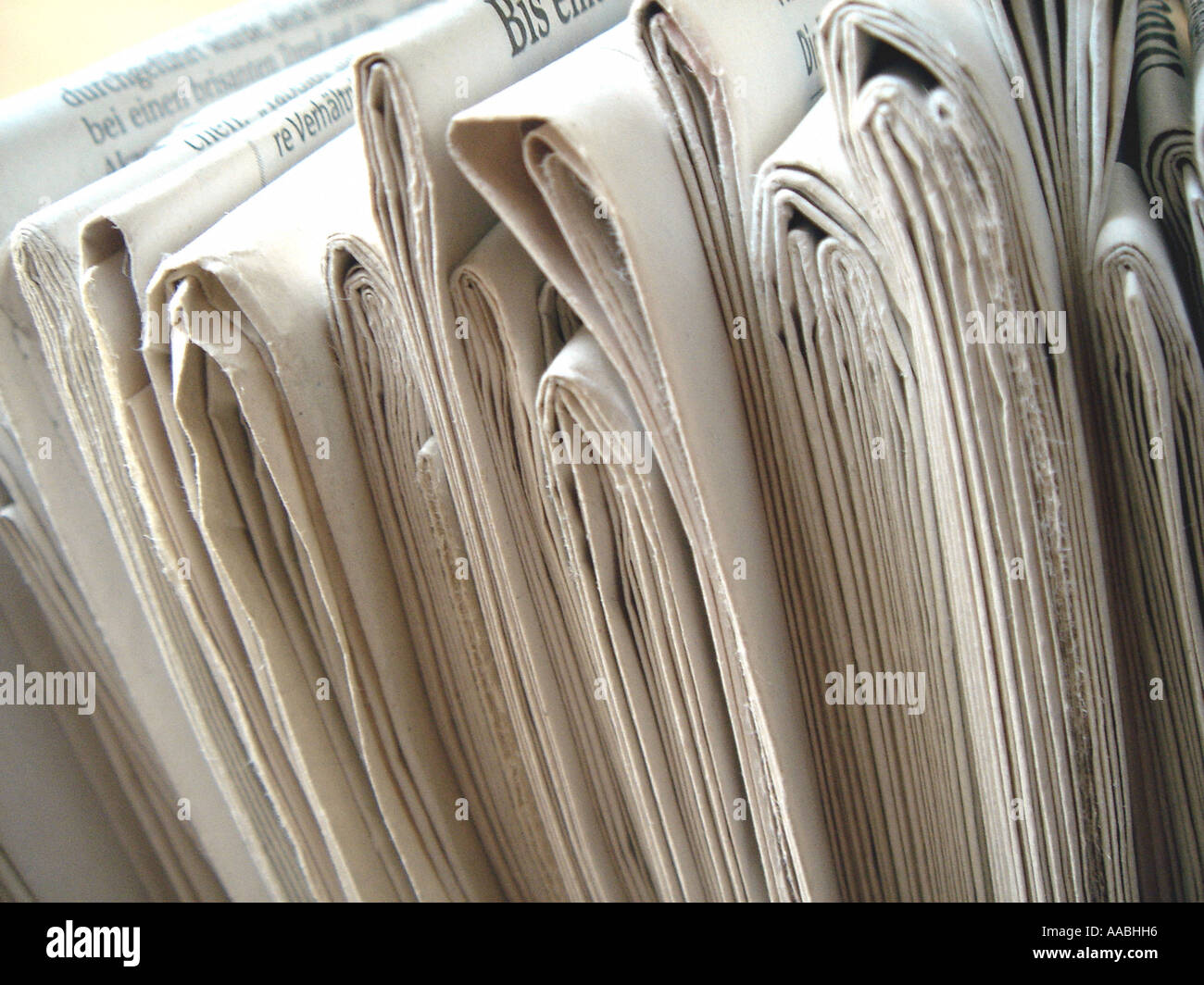 alte Zeitung Papier pack Stockfotografie - Alamy