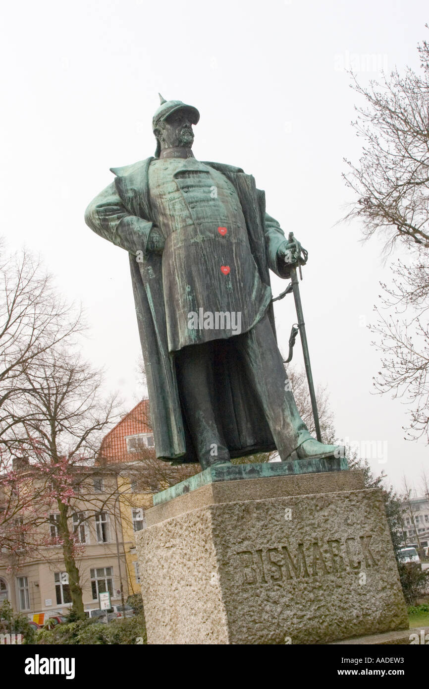 Bismark statue -Fotos und -Bildmaterial in hoher Auflösung – Alamy
