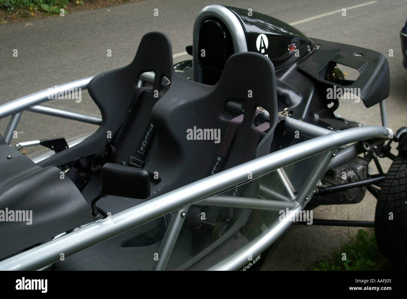 Legaler transport bizarr -Fotos und -Bildmaterial in hoher Auflösung ...